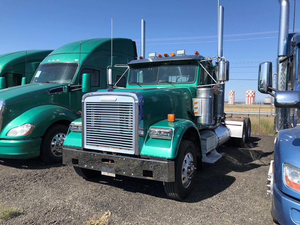 1998 Freightliner FLD120 for Sale | WP973696U - kenworth sales co