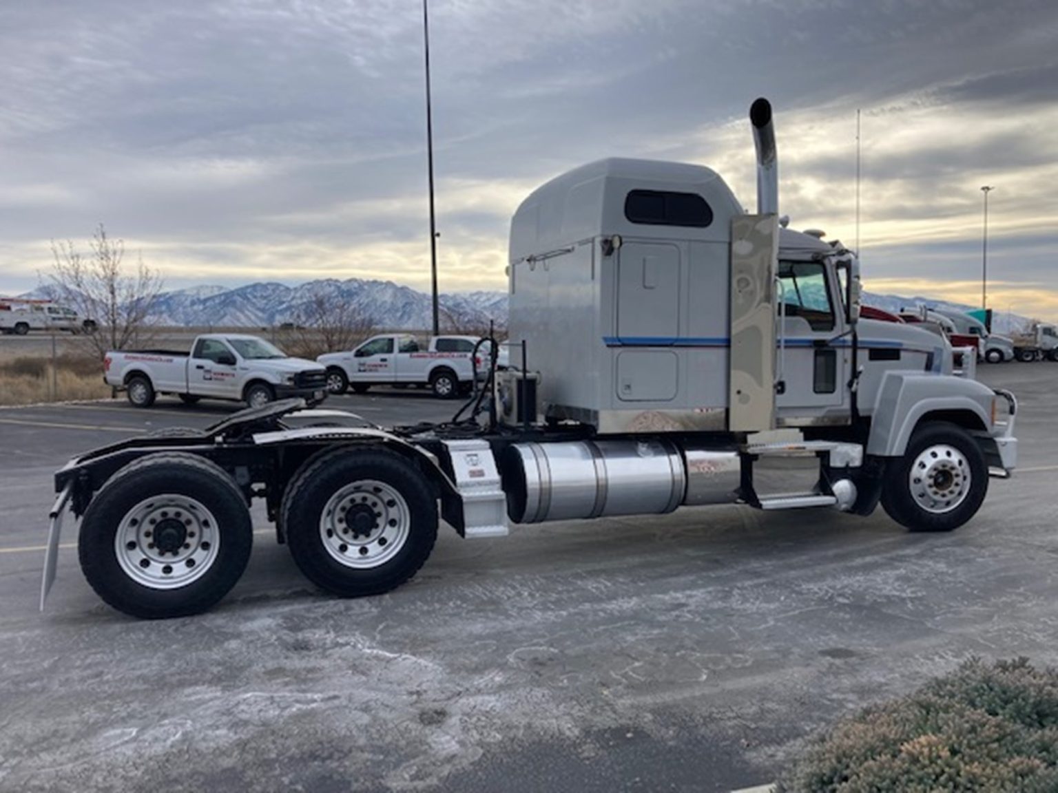 2012 Mack CHU613 for Sale | CM009379U - kenworth sales co
