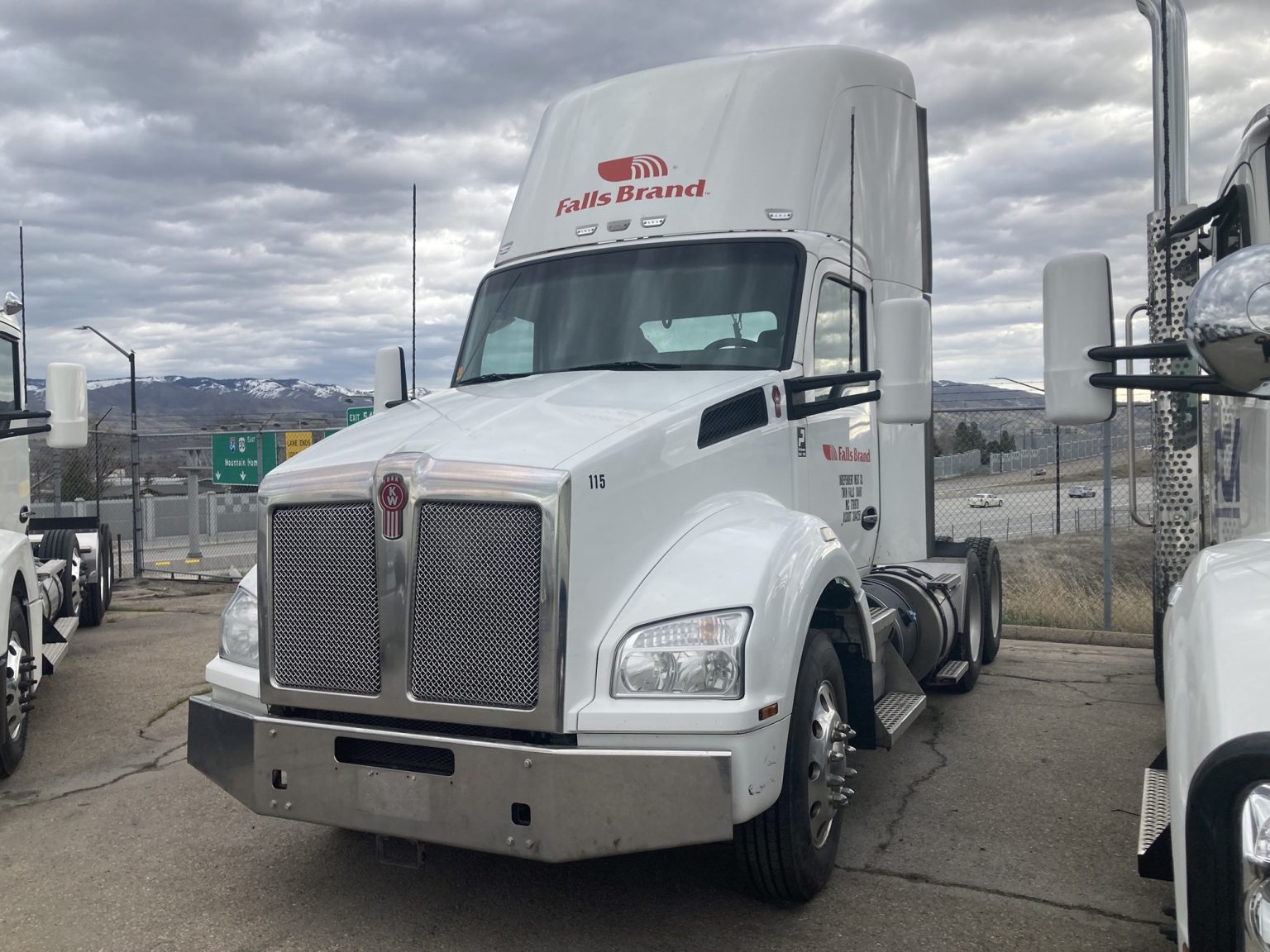 2016 Kenworth T880 - kenworth sales co