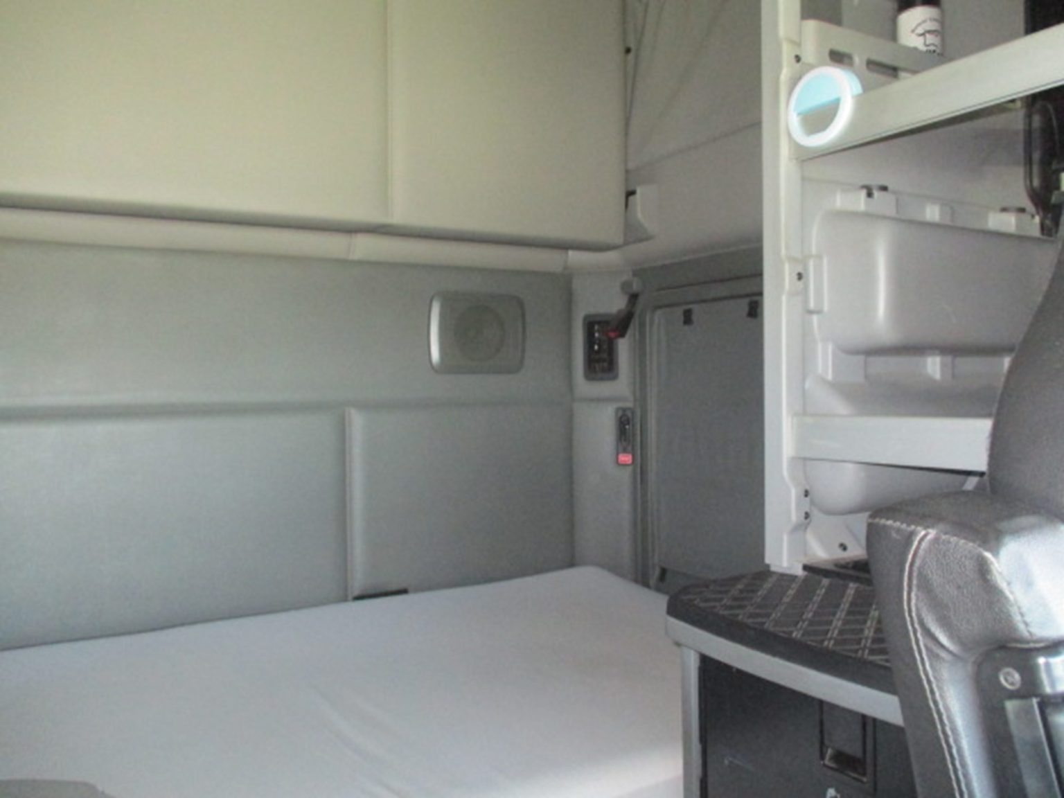 2016 Kenworth T680 for Sale | GJ470993U - kenworth sales co