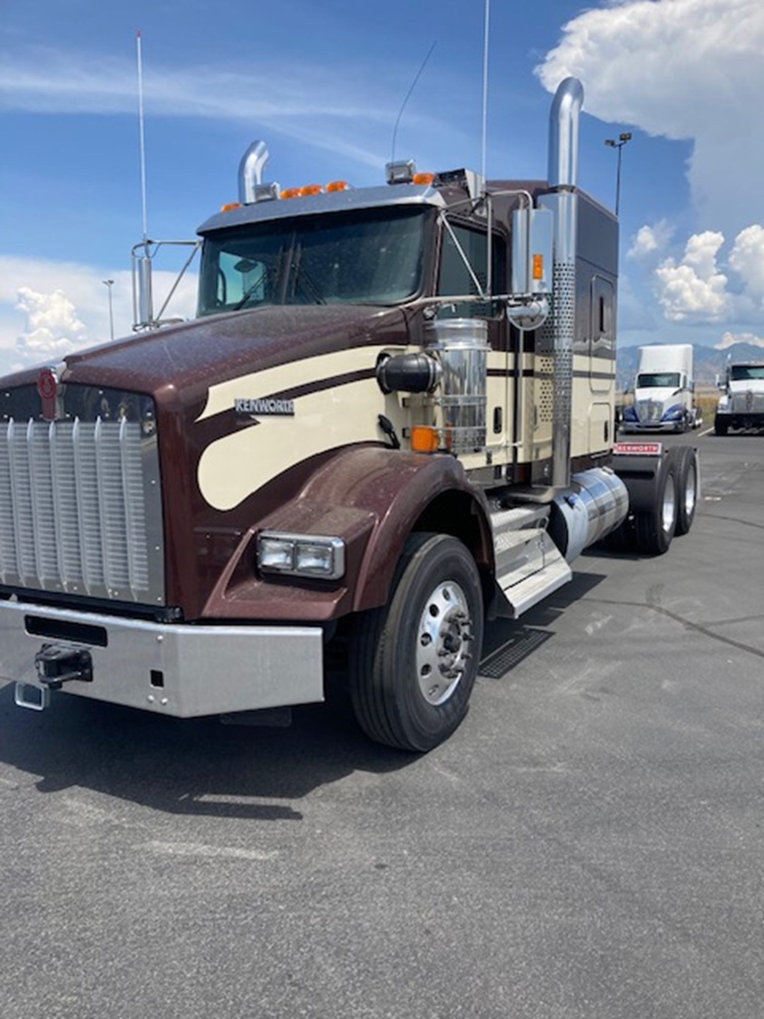 2024 Kenworth T800B for Sale | RR326080 - kenworth sales co