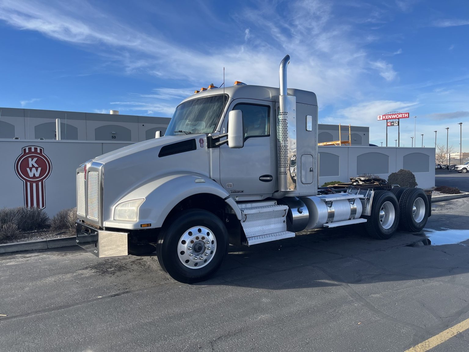 2017 Kenworth T880 - kenworth sales co