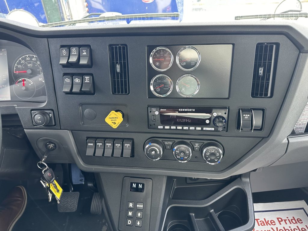 2025 Kenworth T280 for Sale | SM131602 - kenworth sales co