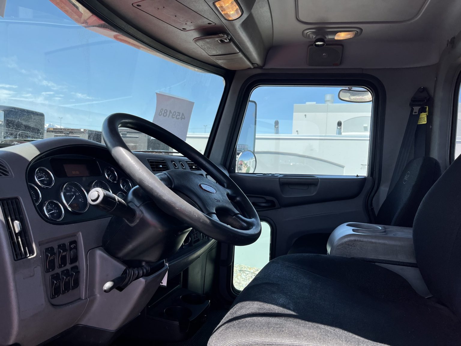 2019 Peterbilt 337 for Sale | KM263384U - kenworth sales co