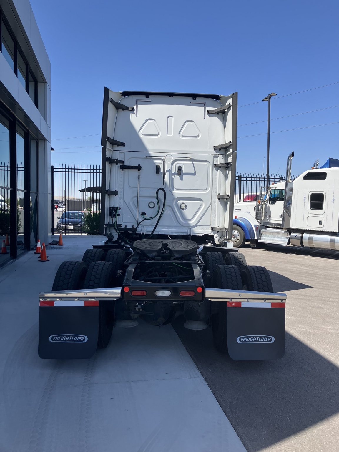 2020 Freightliner Cascadia for Sale | LSLP6329U - kenworth sales co