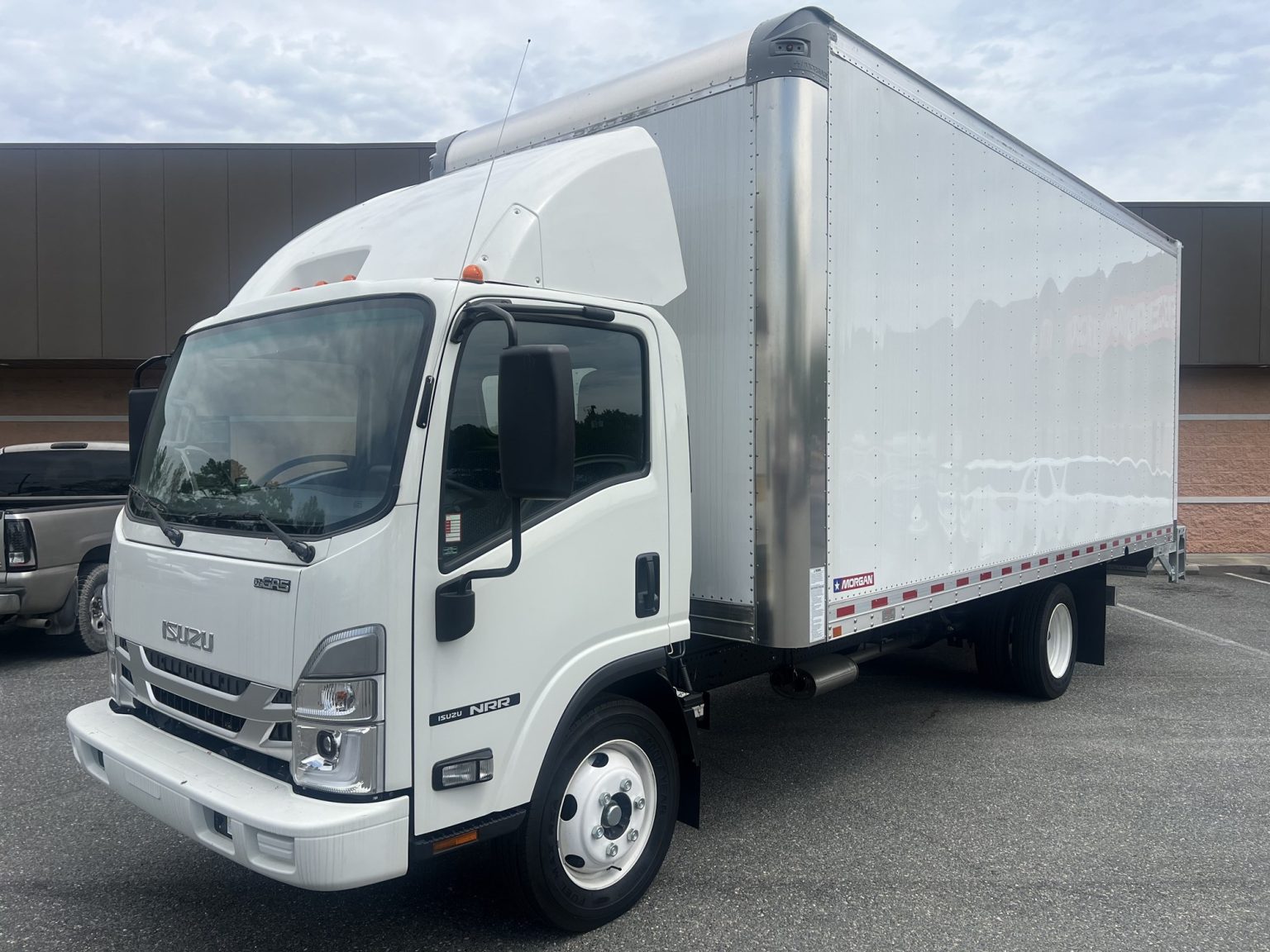 2024 Isuzu NRR GAS 1U4 for Sale | RSR00470 - kenworth sales co