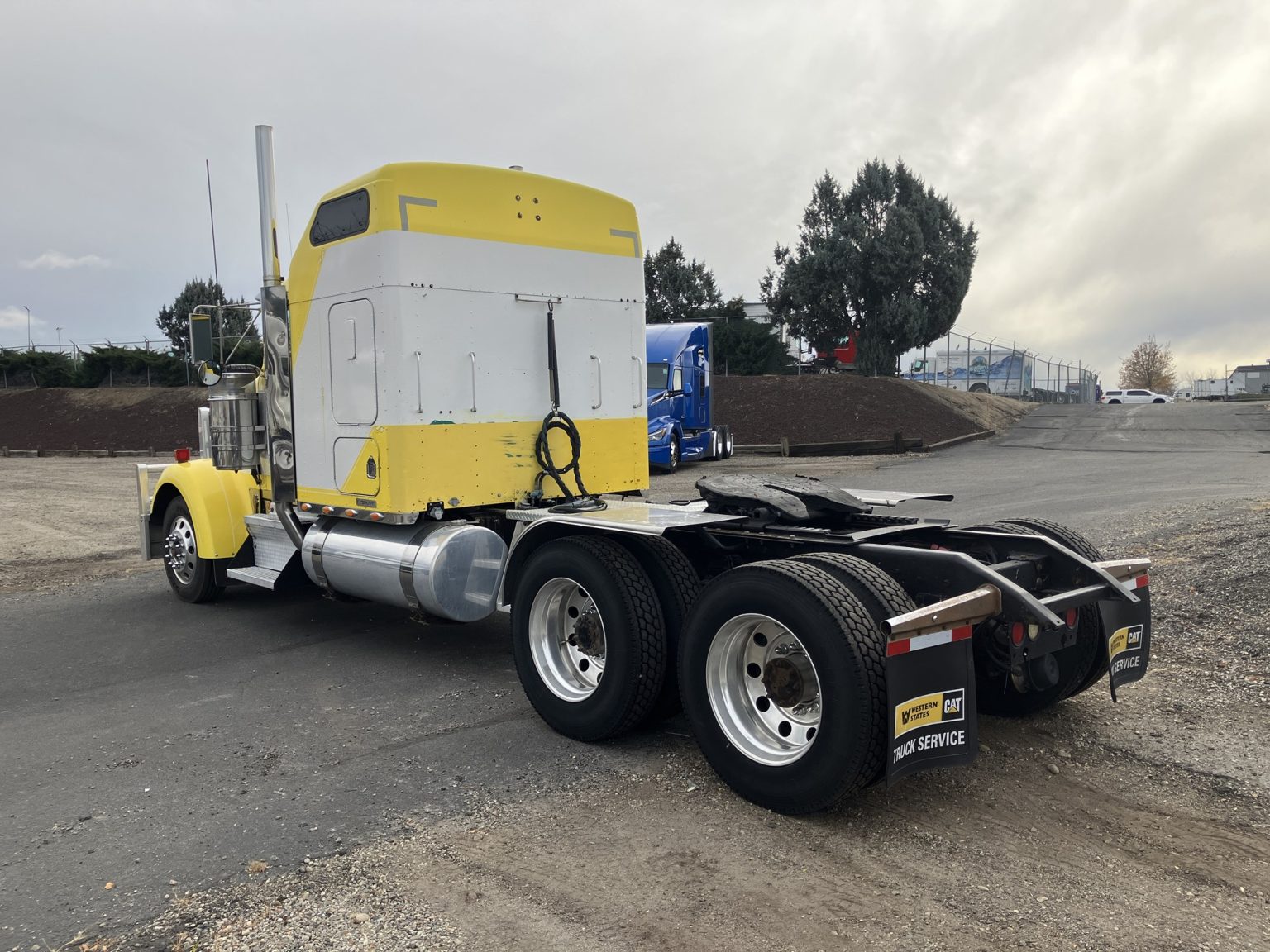 2002 Kenworth W900 for Sale | 2J892279C - kenworth sales co