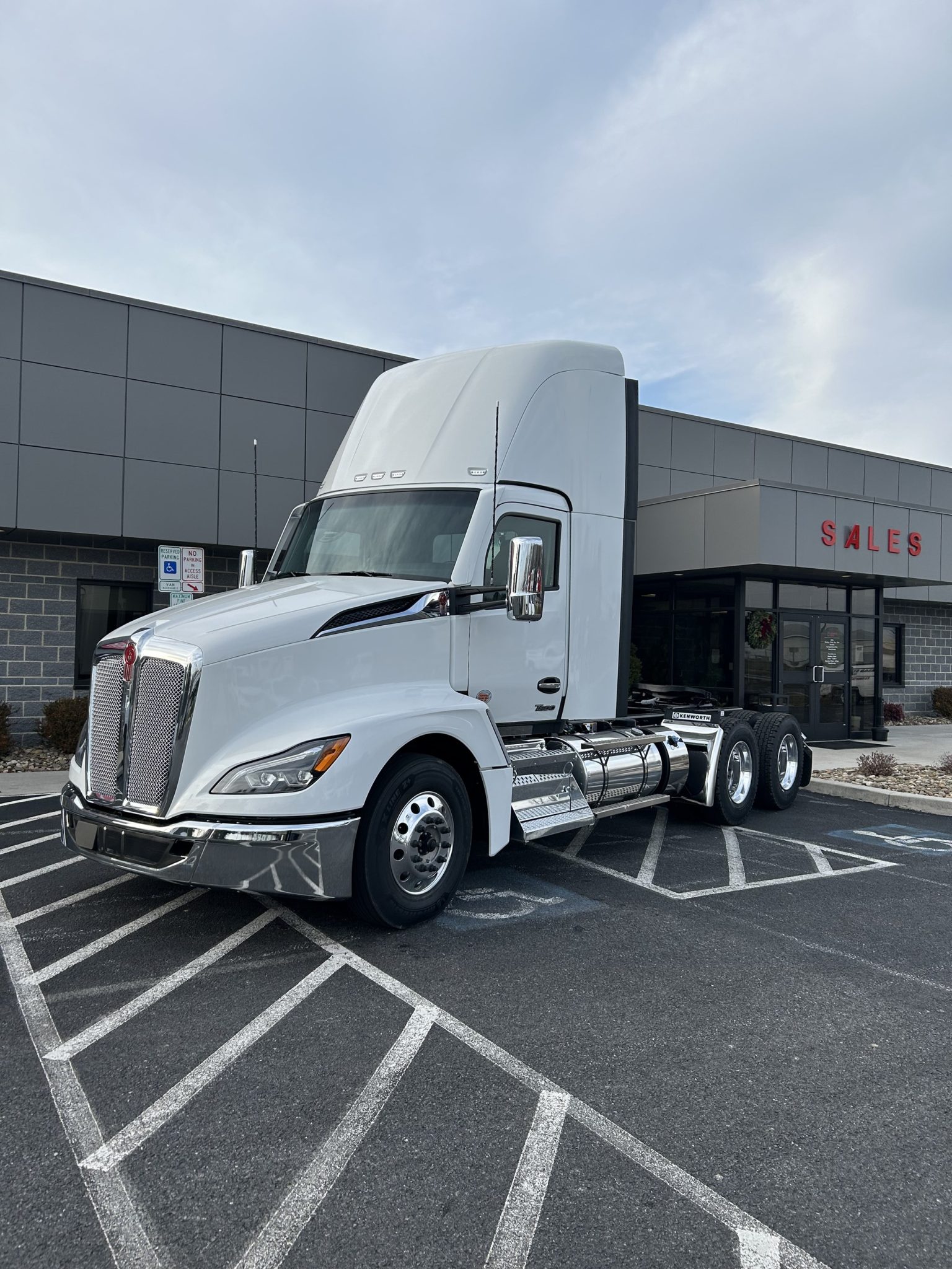 2025 Kenworth T680 Next Gen for Sale | SJ185571 - kenworth sales co