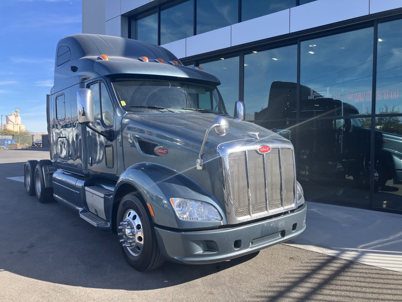 2014 Peterbilt 587 for Sale | ED215711U - kenworth sales co