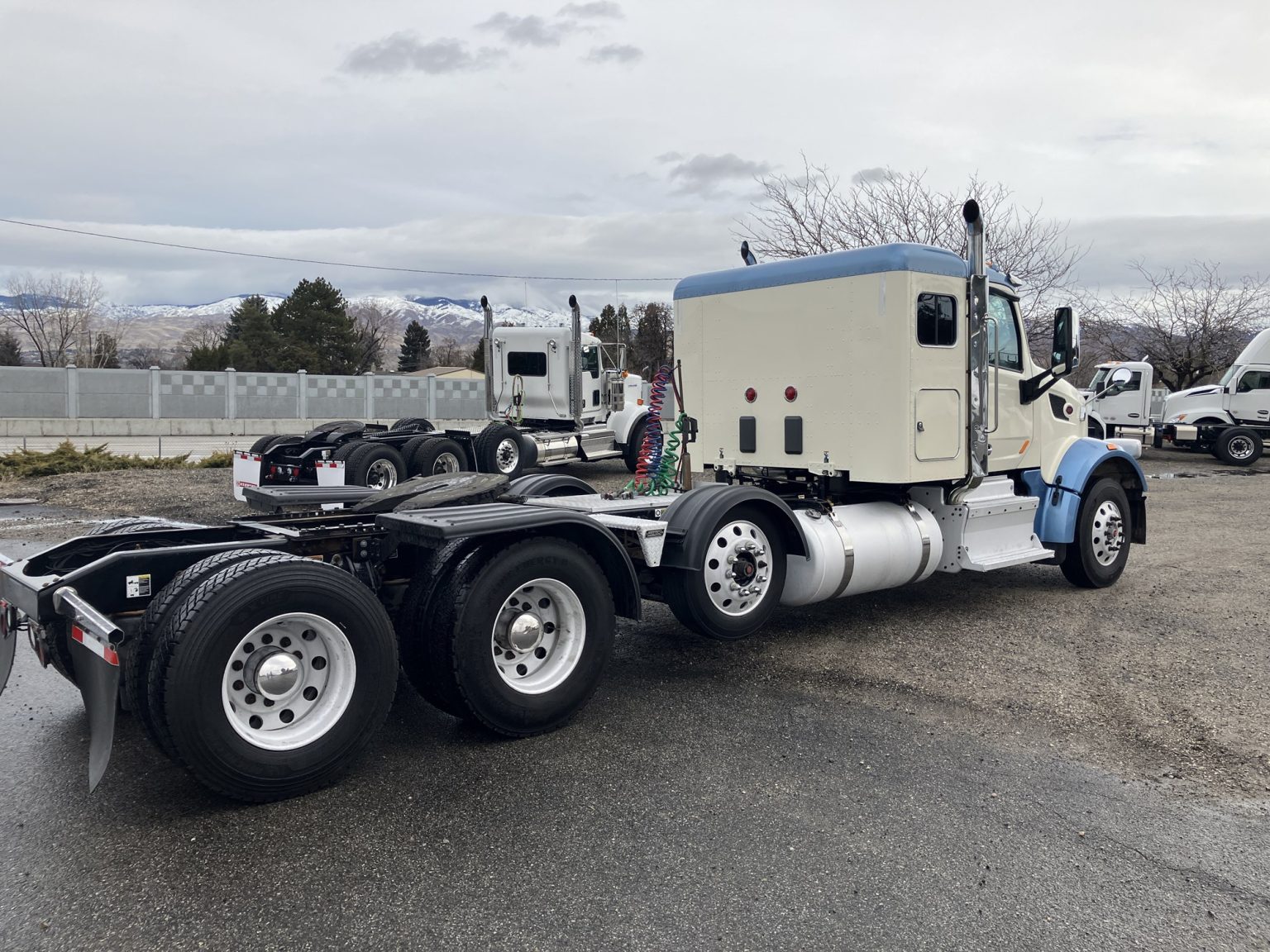 2017 Peterbilt 567 for Sale | HD422366U - kenworth sales co