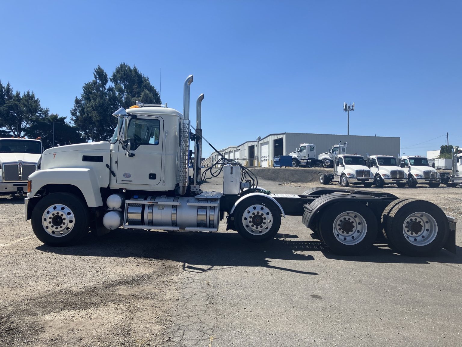 2019 Mack Pinnacle for Sale | KM001419U - kenworth sales co